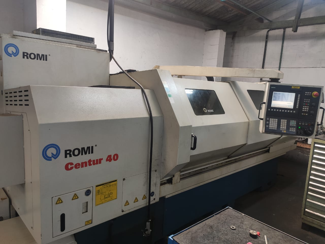 TORNO CNC ROMI - CENTUR 40 - ANO 2011 - 620 x 2000 MM | Operatrix
